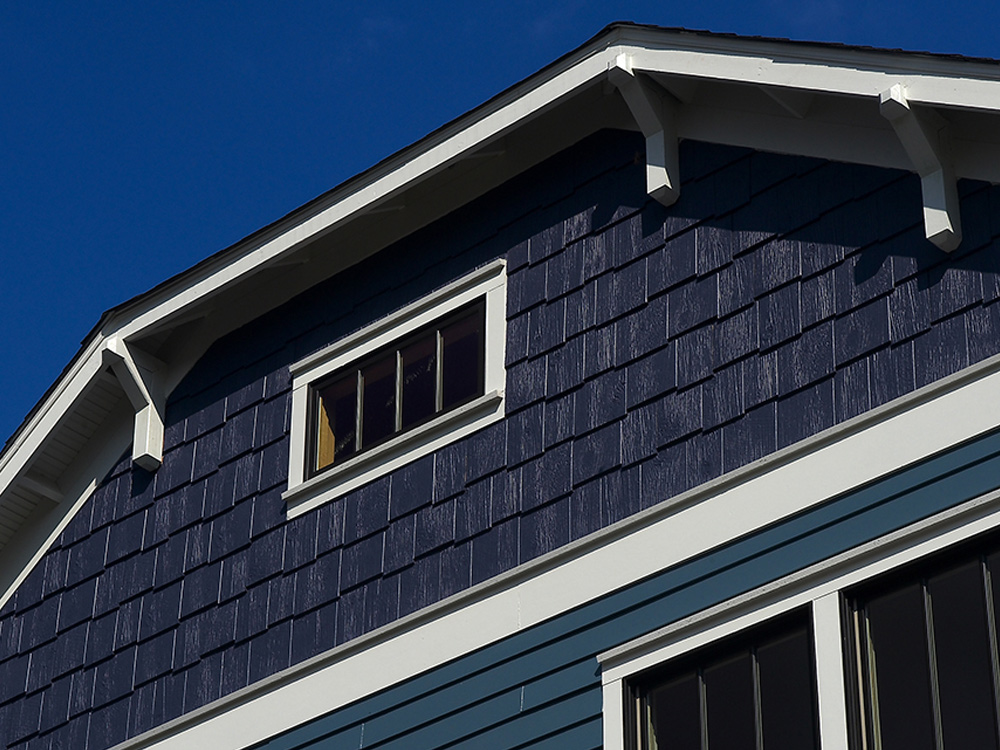 Apartment Building Siding Replacement | Seamless Choice Siding